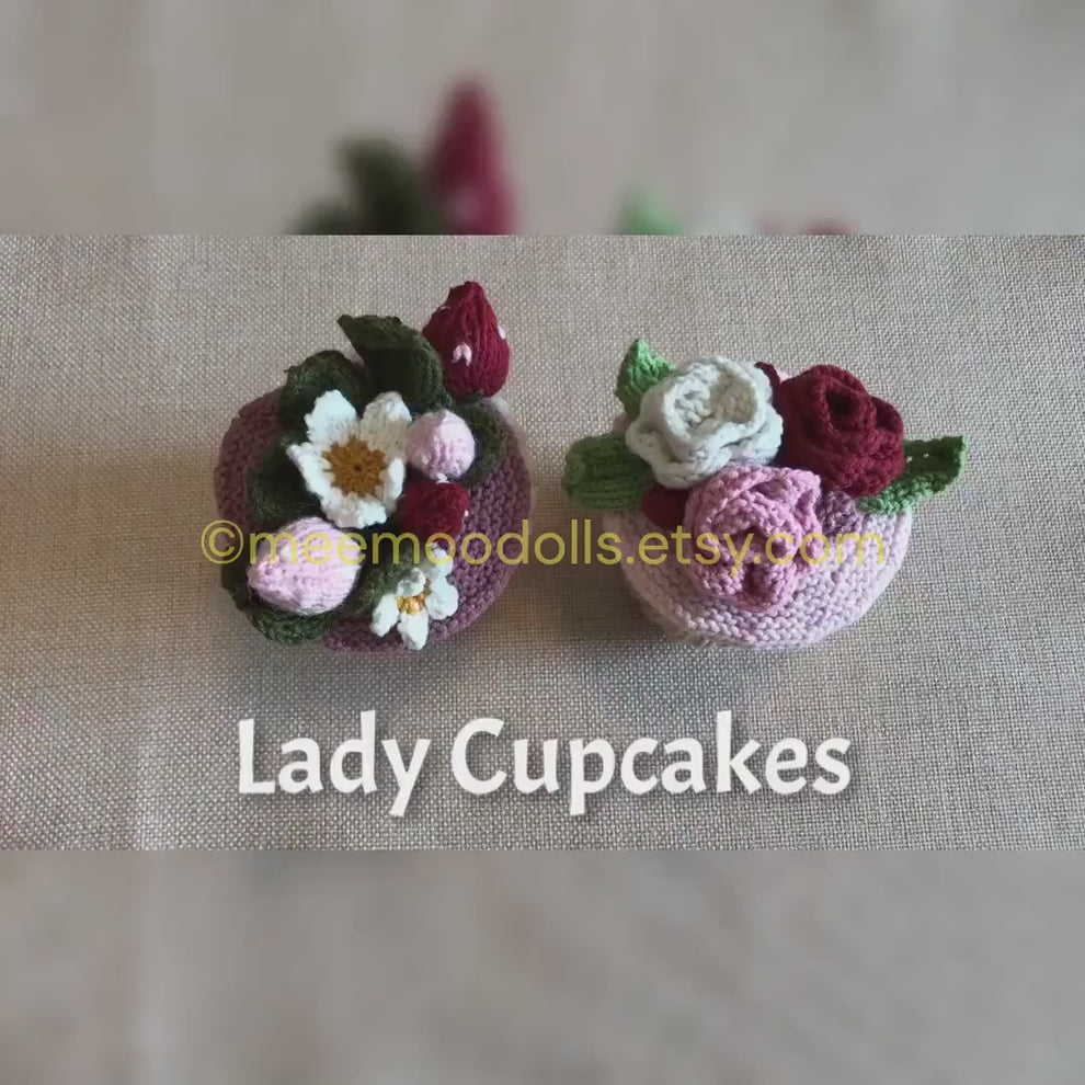 The Lady Cupcake Dolls Knitting Pattern – meemoodolls